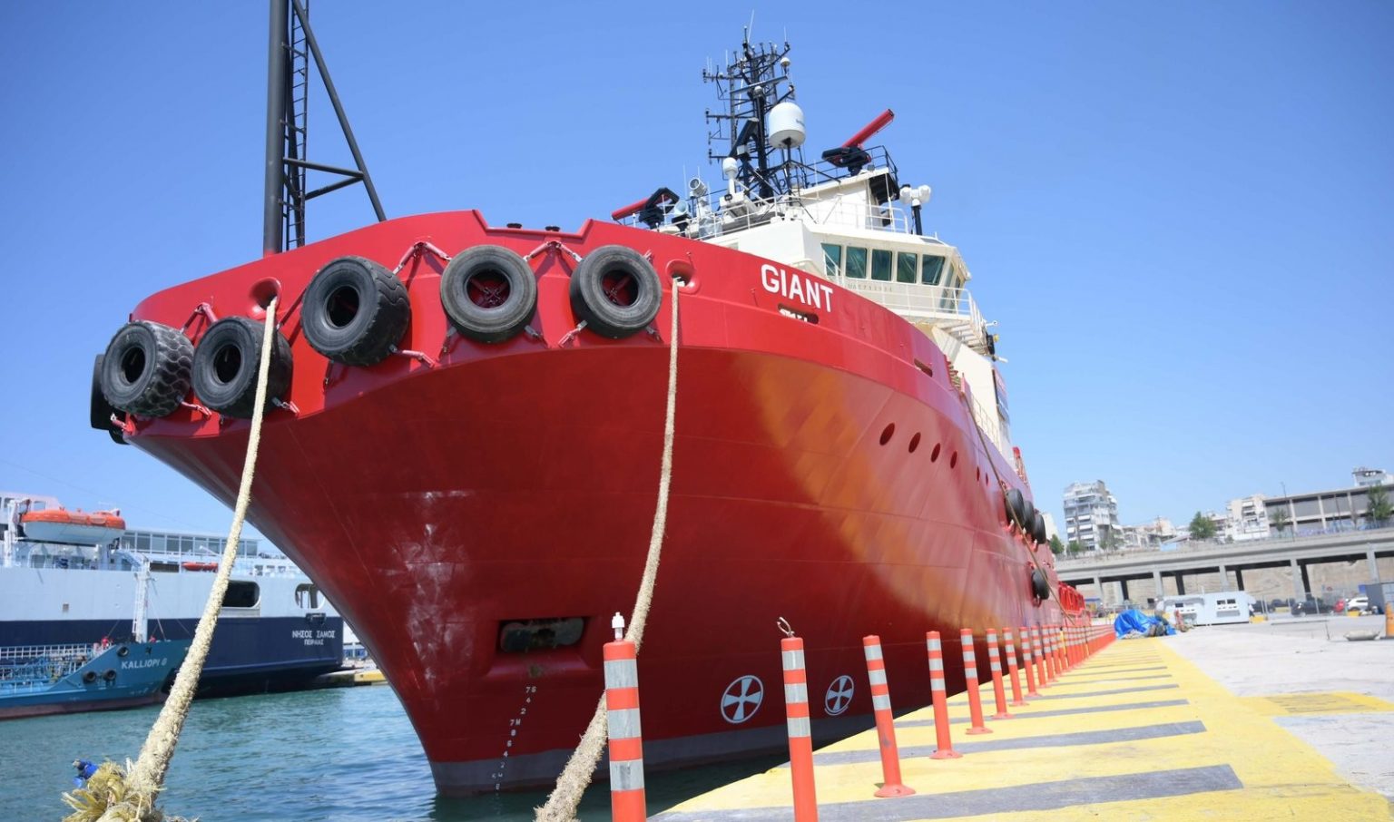Greek GIANT Rescue Tug Heads to Red Sea